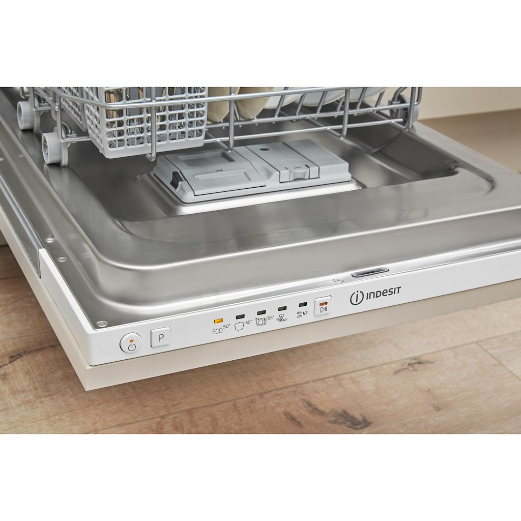 Indesit DSIE2B10UKN Integrated Dishwasher | Modern Living
